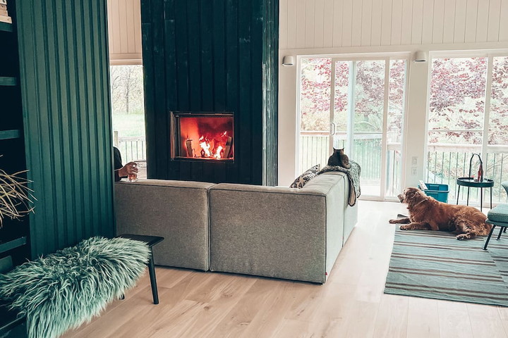 Nordic Style Private Riverfront Cottage With Heated Pool & Hot Tub - Newfoundland and Labrador