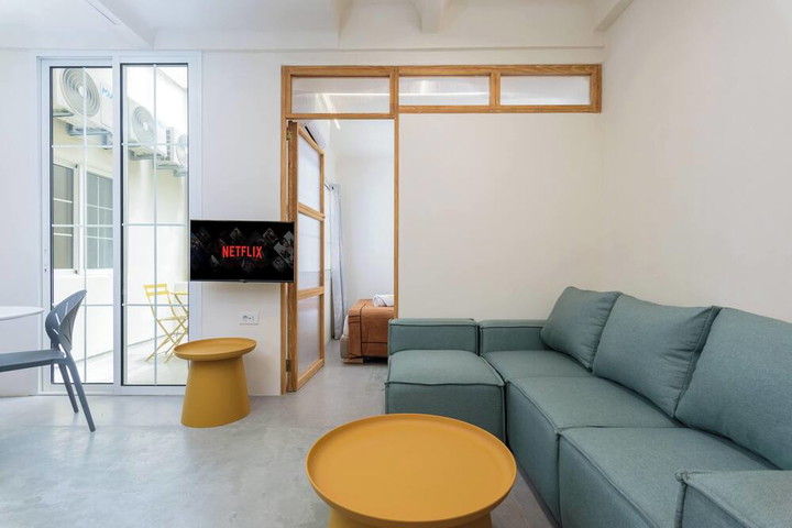 Daisy 2br Apartment In Gemmayze - Beyrouth