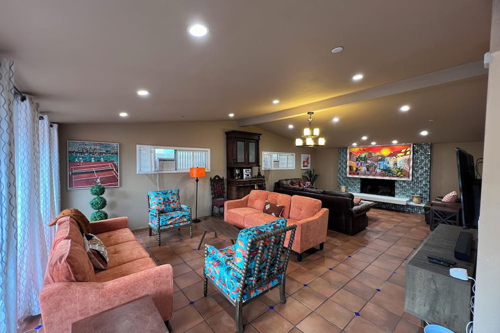 Discounted Rates! Private Estate Short Walk To Disney Pool/spa 4 Min To Con Crt - 풀러턴