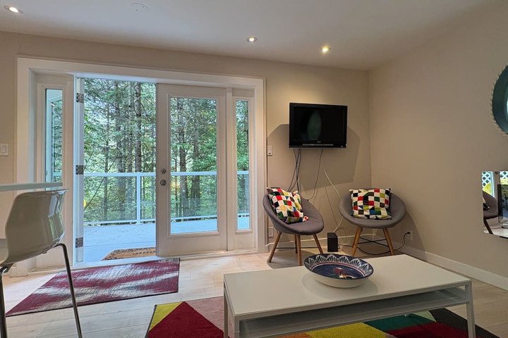 Xanadu Escape - Luxury In The Trees - Cowichan Bay