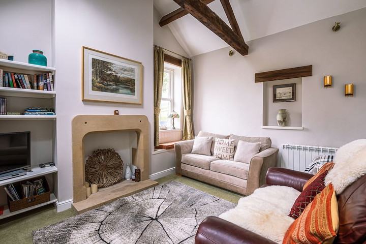 A Dales Bolthole & Quintessential Country Cottage  Cosy, Appealing & In An Idyllic Rural Setting - Leyburn