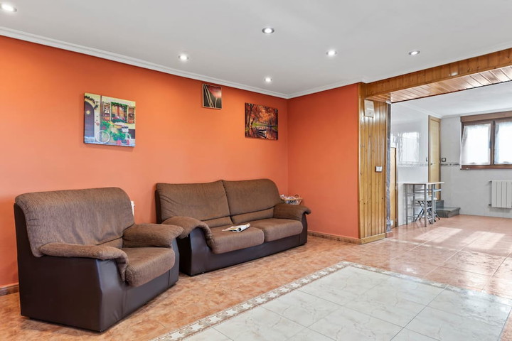 Casa Rural 'Nueva' Con Vistas A La Montaña, Terraza Privada Y Wi-fi - Salas