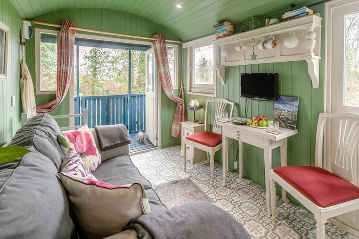 1 Bed In Launceston (Oc-91964) - Devon