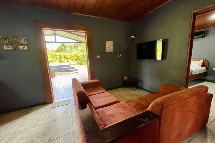 Villa Libu - Serene 3-bedroom House With Ac In Sector áNgeles - La Fortuna