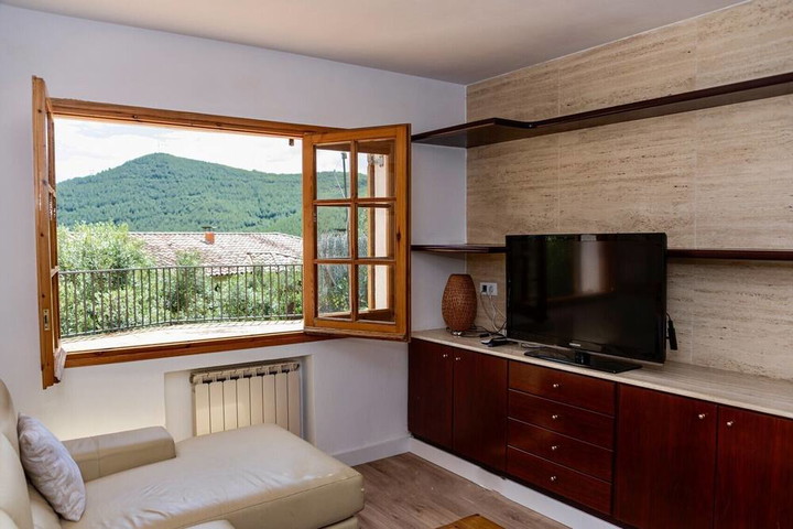 Family House And Large Swimming Pool In The Middle Of Nature (At The Foot Of Sant Miquel Del Fai). - Catalonia