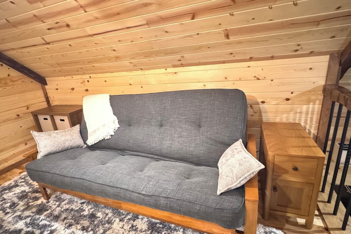 Beautiful New Cabin For Your Family And Friends To Stay And Enjoy! - Summersville, WV