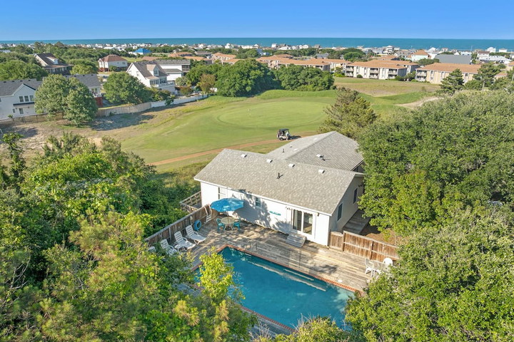 Kh2970: Ocean Breeze N Tees | Private Pool | Outdoor Shower | Firepit - Kitty Hawk, NC