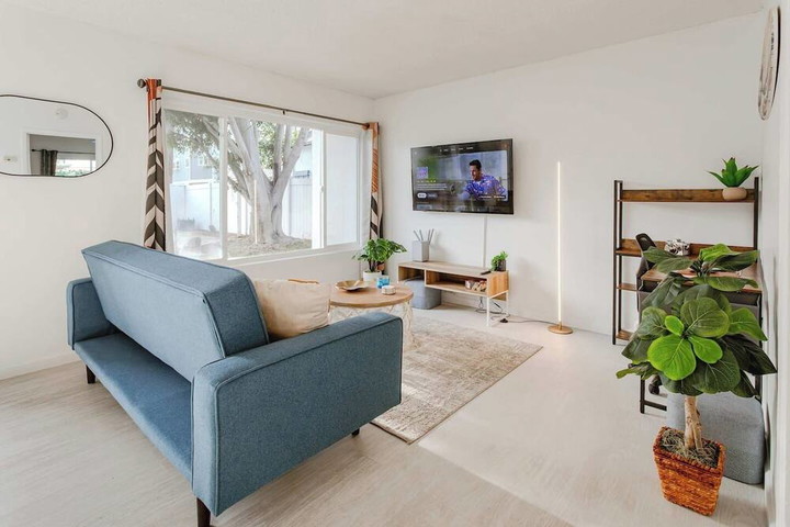 King Suite - Walk To Beach - Patio + Parking - オーシャンサイド, CA