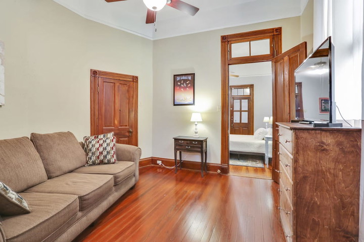 Large Shotgun Double In Perfect Uptown Location - Kenner, LA