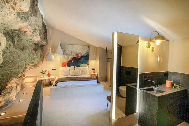 Cave Suite Cova (Cave Hotel Lomas De Ruvira) - Jorquera