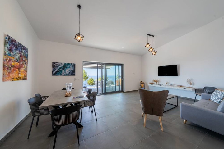 Secluded Paxos Villa With Pool, Wifi, Parking - Paxi