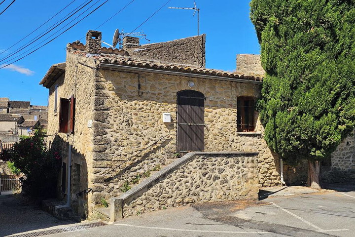 Petit Appartement Dans Le Village - Lauris
