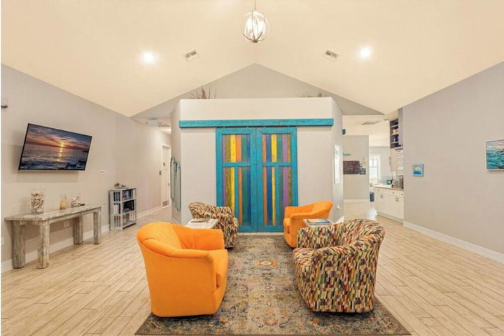 Key West Style Cottage - With Pool/hot-tub - Dunedin, FL