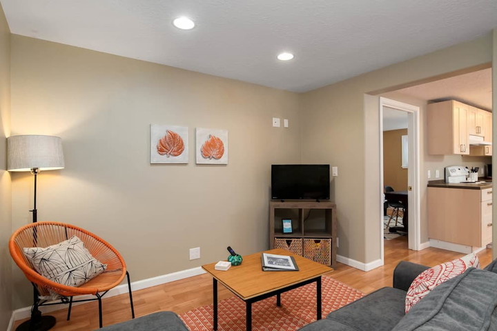 #Stayinmydistrict St Johns Forest Park Apt - Beaverton, OR