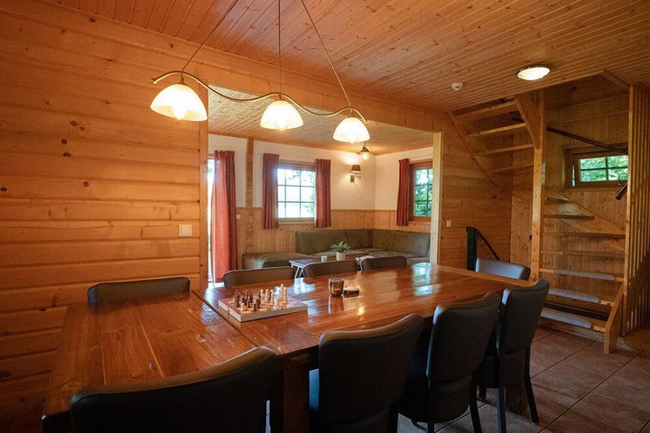 Cozy Swedish Group Home In Forest With Private Parking - Amersfoort