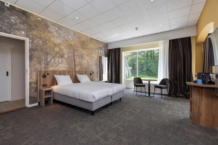 Charming Woodland Stay With Free Parking And Indoor Pool, Near Valkhof Museum! - Groesbeek