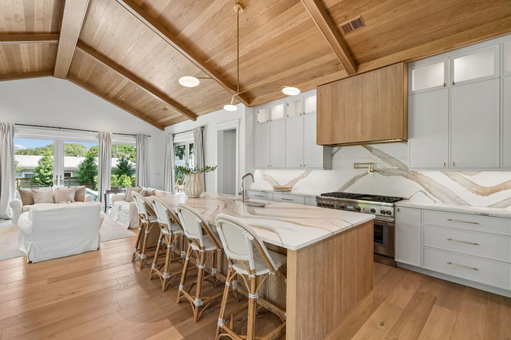 Stunning Newly Built Luxury Retreat In The Heart Of Isle Of Palms - Charleston, SC