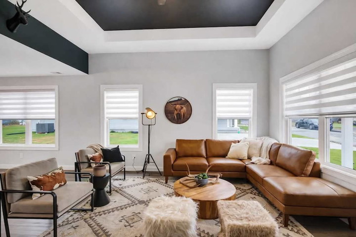 Modern Rustic Home Near Bardstown Top Distilleries - Bardstown, KY