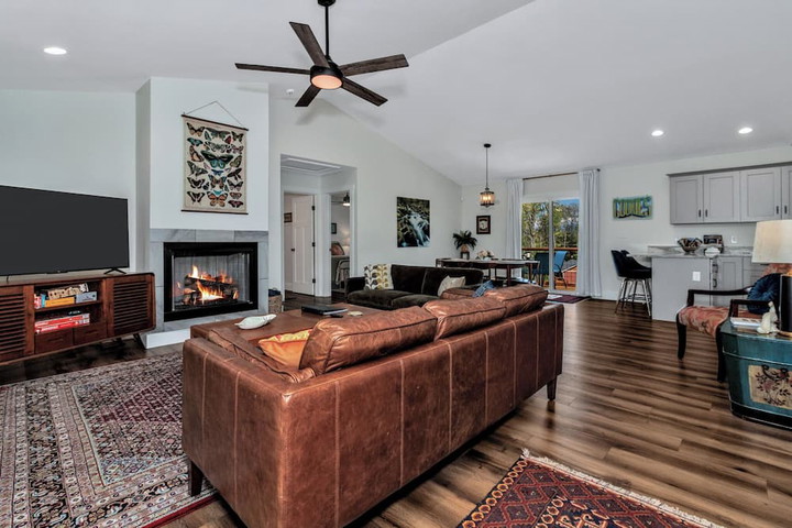 Mountain Cottage 15 Mins From Asheville, Hiking, Biltmore, Waterfalls, Weddings! - 애슈빌