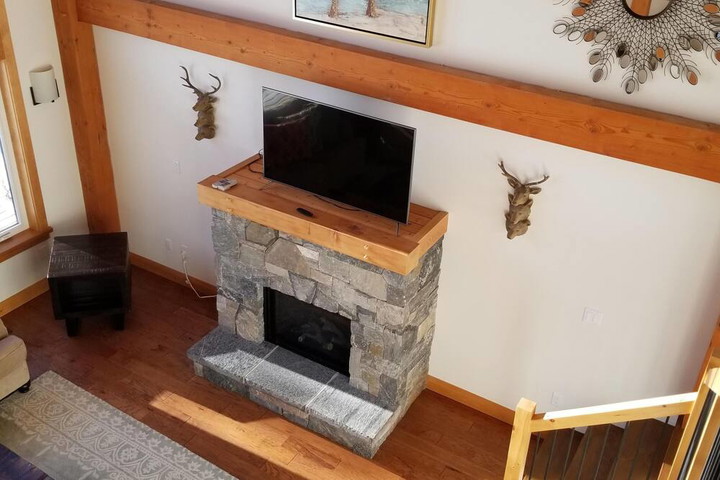 4 Bed 3 Bath Villa On Lake Muskoka! - Bracebridge