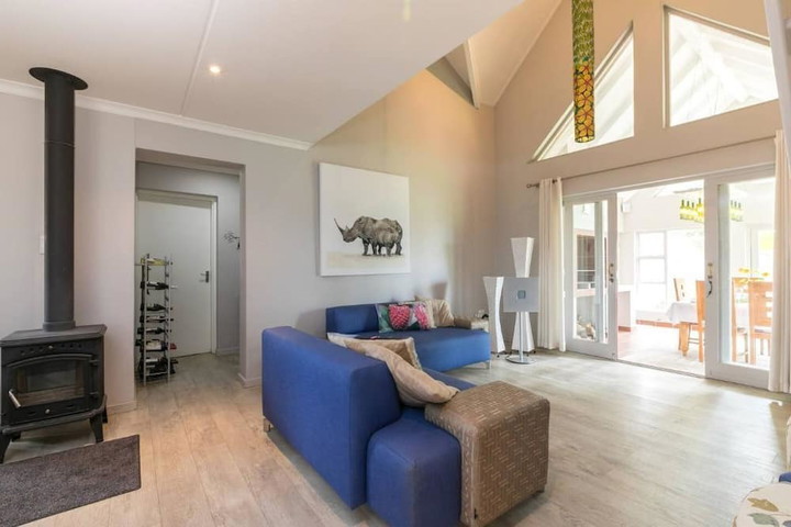 No Loadshedding. Pet Friendly. Best Long Stay Discounts. 200mbps Wifi! - Randburg