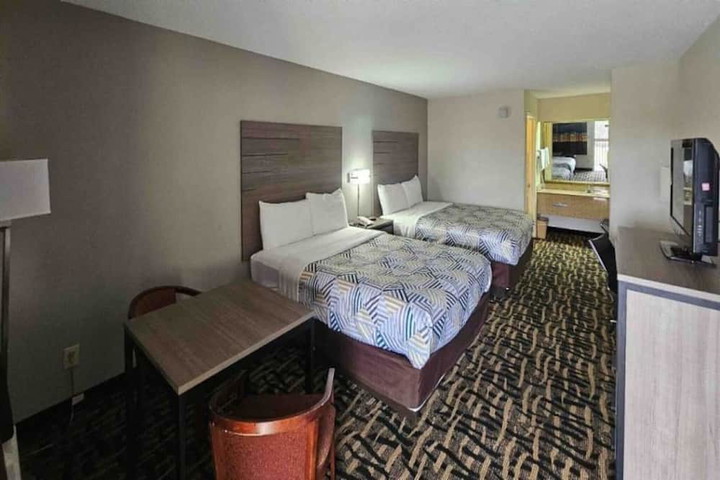 2 Queen Beds | Non-smoking, Micfridge - Jackson, MS