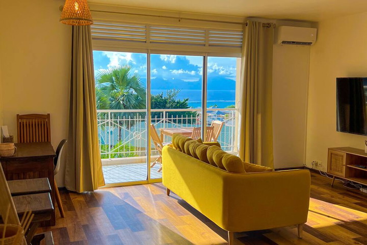 Manui Swimming Pool Condo With Sea & Moorea Views - French Polynesia