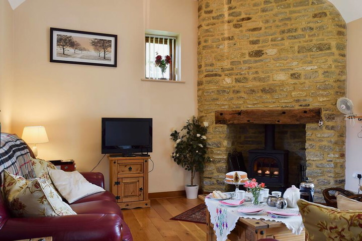 3 Bedroom Accommodation In Ambrosden - Buckinghamshire