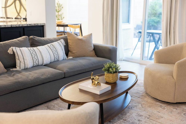 Modern 4br + Loft  Family-friendly Gilbert Stay  Sleeps 11 - Queen Creek, AZ