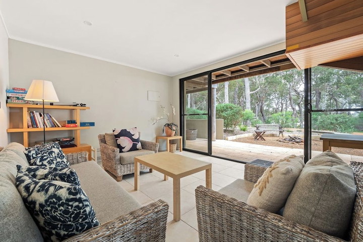 Rosellasecluded Bushland Escape With Valley Views - Yallingup