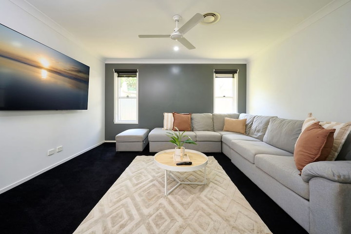 Family-friendly Home - Fully Fenced - Near Cbd - Coffs Harbour