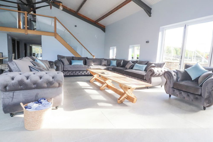 The Old Sheep House, Pet Friendly, Luxury Holiday Cottage In Settle - Settle