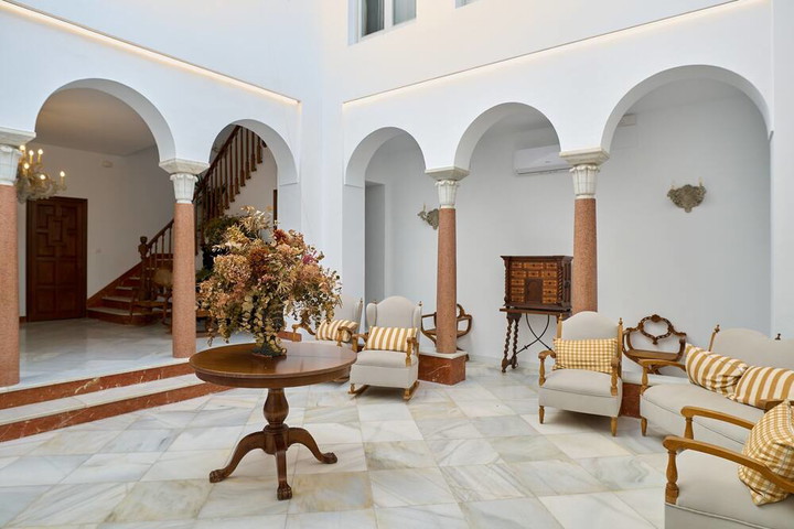 2 Habitaciones Y Un Baño Privado Con Piscina Compartida, Wi-fi Y Aire Acondicionado - Montilla