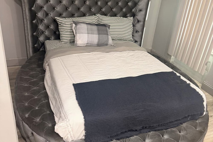 The Luxury Midtown Retreat - St. Louis, MO