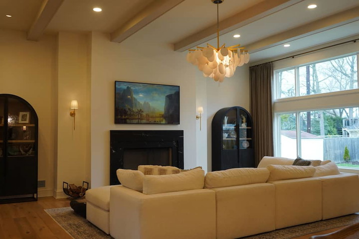 Luxury 5-bedroom House In Charming Royal Oak With Hot Tub And Steam Sauna - Birmingham, MI