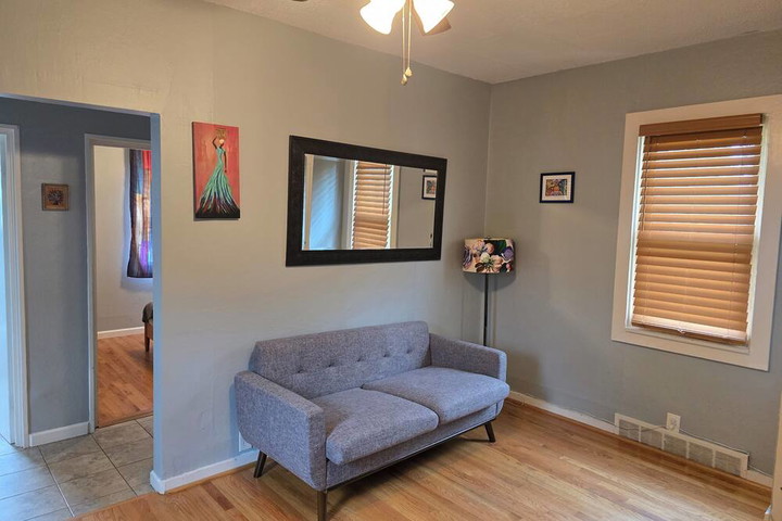 Charming House With A Large Yard  In Lovely Holly Hills, St. Louis - Kirkwood, MO