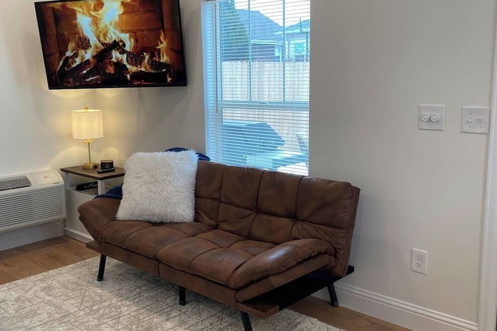 Private Urban Cottage In Denvers Rino District - Lakewood, CO