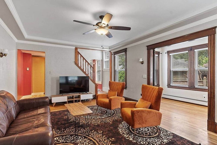 Family-friendly Townhouse On The Merrimack River - Andover, MA