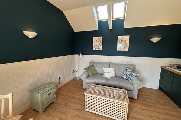 No. 6, Wester Kirkhill Lodges - Loch Ness