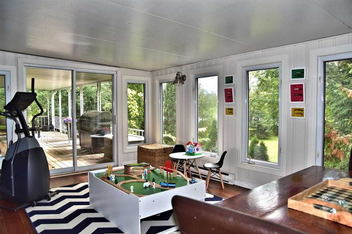 Waterfront, Snowmobile Trials Nearby, Close To Town - Kawartha Lakes