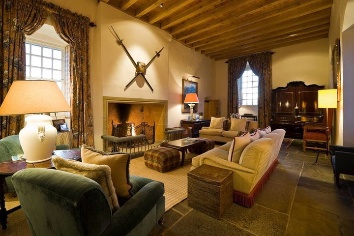 Fenton Tower Estate - Ten Bedroom Villa, Sleeps 20 - North Berwick