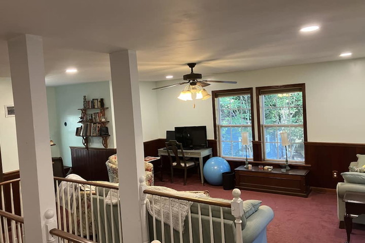 Southern Charm - Two Bedrooms Close To The Beach And To Charleston! - Mount Pleasant, SC