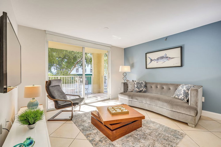 Serene Gated Resort, Aventura By The Beach 2bd 2ba - Miramar, FL