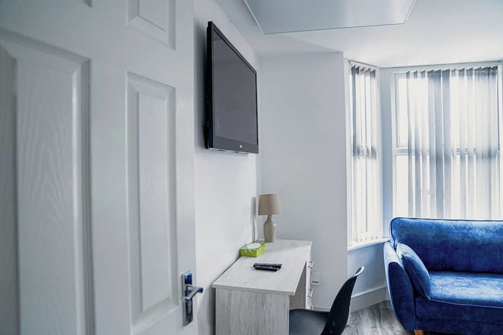 2bed Apartment Near City Centre (Sleeps 4, With Free Parking) - Kenilworth