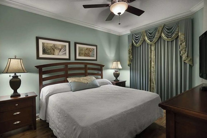 Coastal Villa | Steps To Beach | North Myrtle Beach - North Myrtle Beach, SC