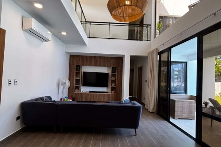 Brand-new 4-bedroom Villa With Private Pool, Sov - Sosúa