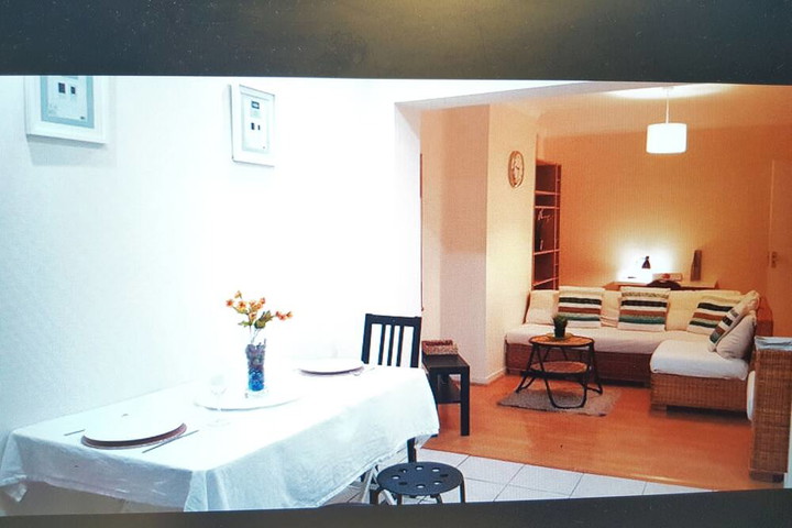 3 Bedroom Apartment Available (Sleeps 4 To  6 Guests) - St Albans