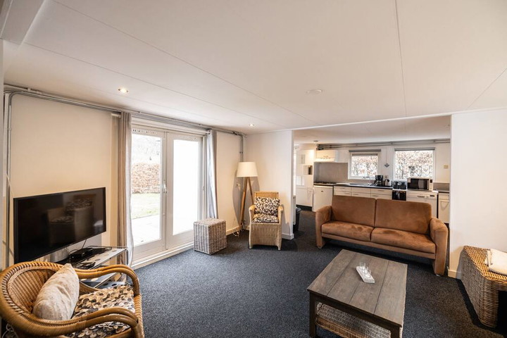 Vakantiebungalow 18 In Bosrijke Omgeving (12 Personen) - Ommen