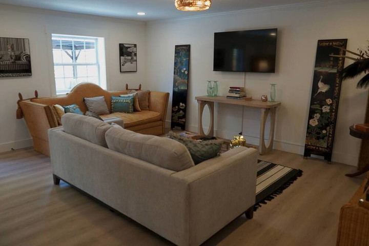 Court Yard Suite | Pool | Downtown Ilm - Wilmington, NC