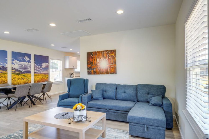 Walk To Dtwn Tehachapi: Updated Getaway W/ Yard! - Tehachapi, CA